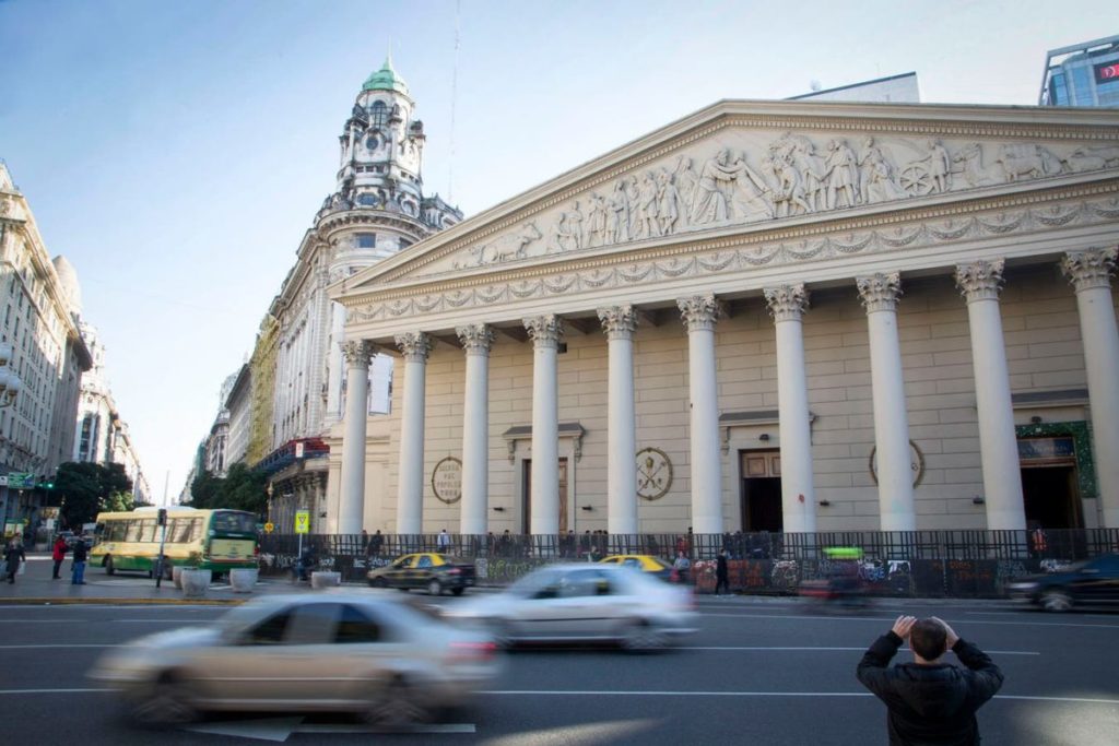 ARQUITECTURA NEOCLÁSICA Y CARACTERÍSTICO ESTILO DE CONSTRUCCIÓN