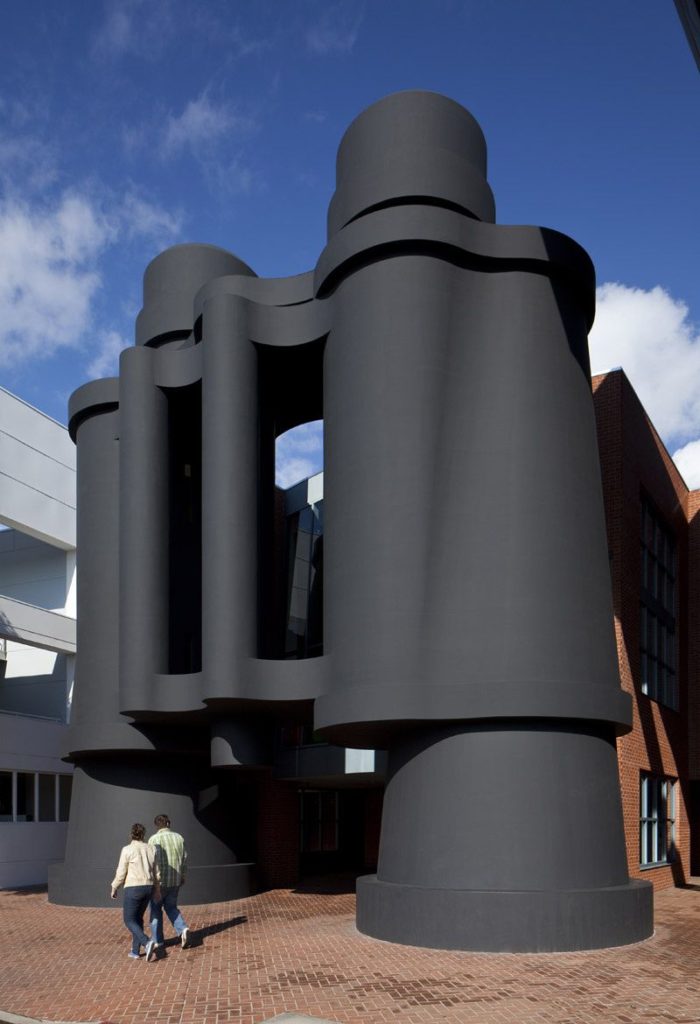 ARQUITECTURA POSMODERNA, TENDENCIA INICIADA EN 1950